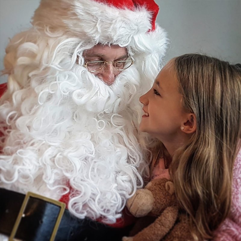The Christmas Party With Father Christmas - Runwell Social Club Wickford
