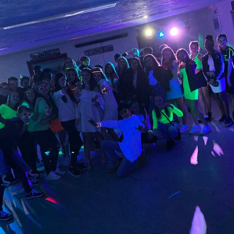 UV Glow In The Dark Discos | Essex, Kent, London & The South East